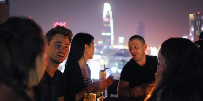JEEP TOUR | Private City Tour & Rooftop Bar Drink | ALO Travel Asia